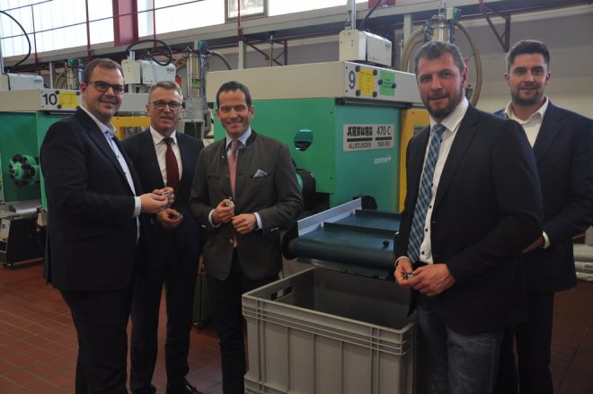 CSU-Bundestagsabgeordneter Albert Rupprecht besucht Firma HJS Schmidt ...